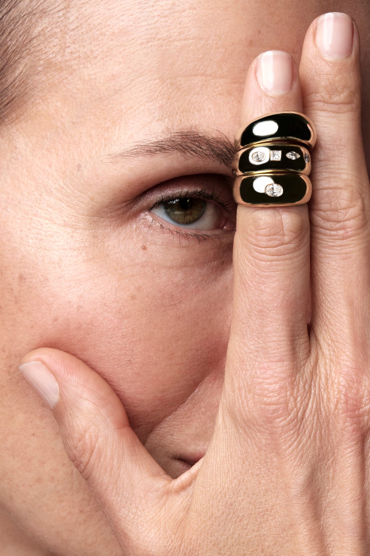 NATASHA SCHWEITZER | Rings | Scattered Diamond Blob Ring | 18K Yellow Gold — Natasha Schweitzer